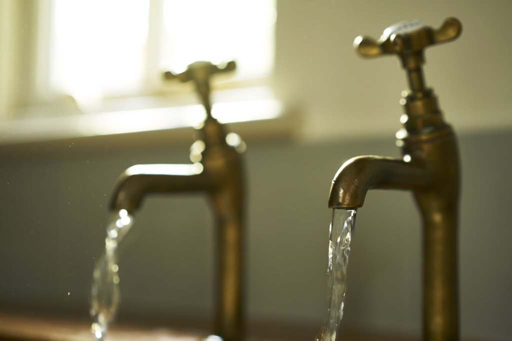 Modern Kitchen Design Ideas: the Pot Filler Tap